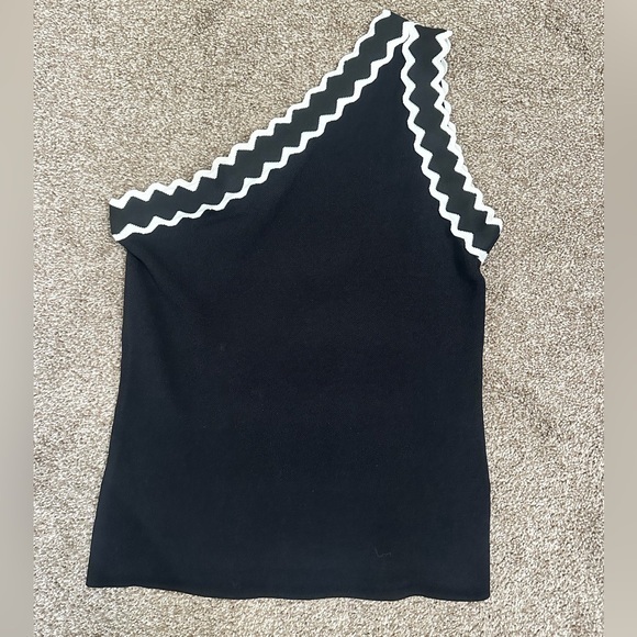 RACHEL Rachel Roy | Tops | Nwot One Shoulder Rachel By Rachel Roy Top ...